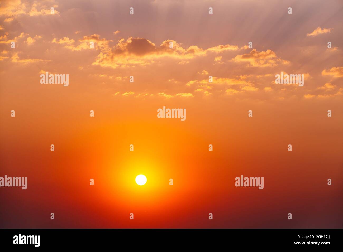 Warm colors of sunset hi-res stock photography and images - Alamy