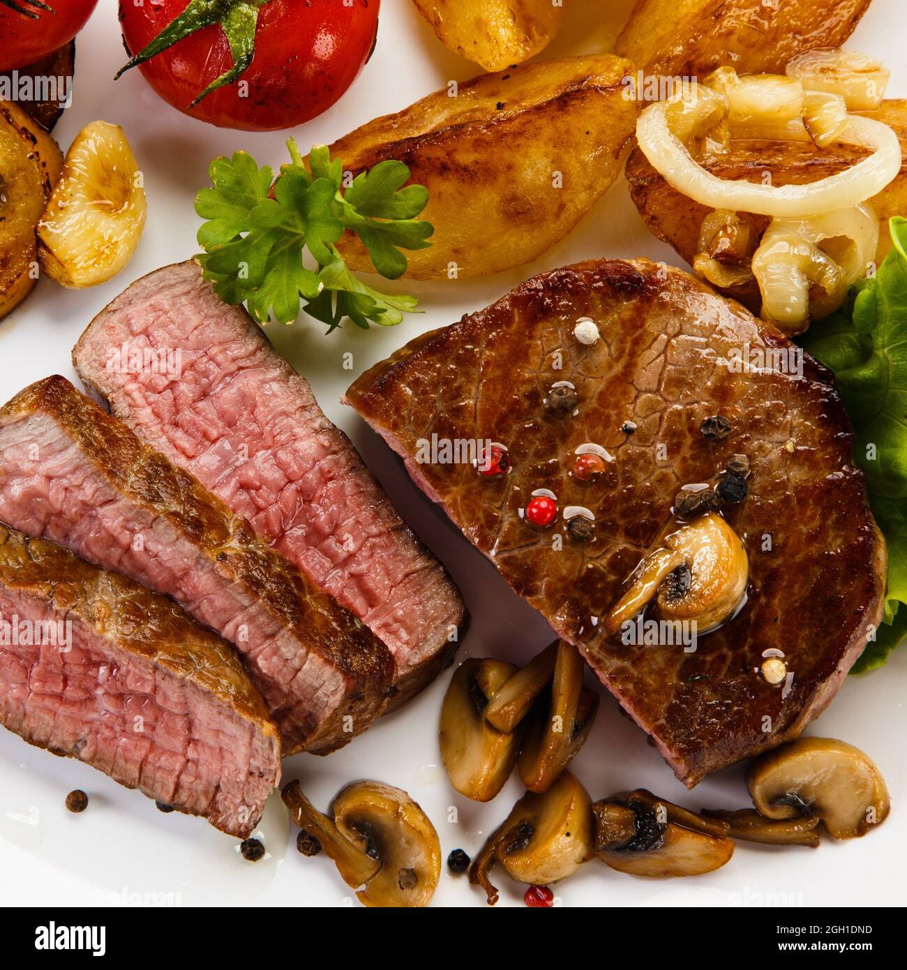 Dishes square hi-res stock photography and images - Alamy