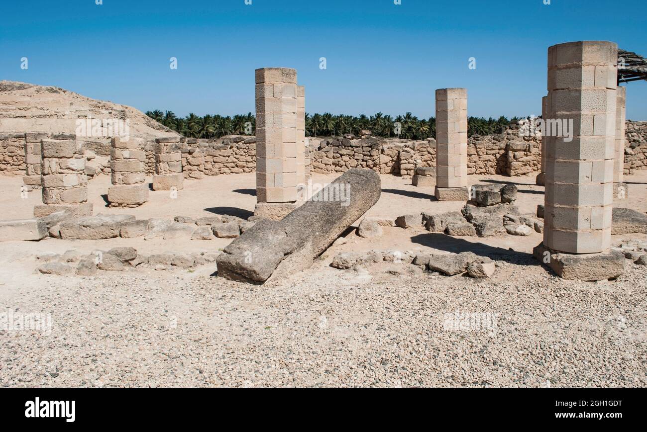 Archaeological ruins of Grand Mosque. Al-Baleed Archaeological Park ...