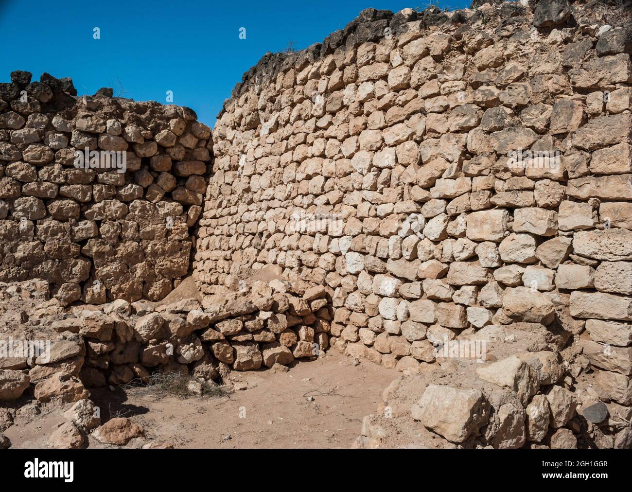 Khor rori hi-res stock photography and images - Alamy