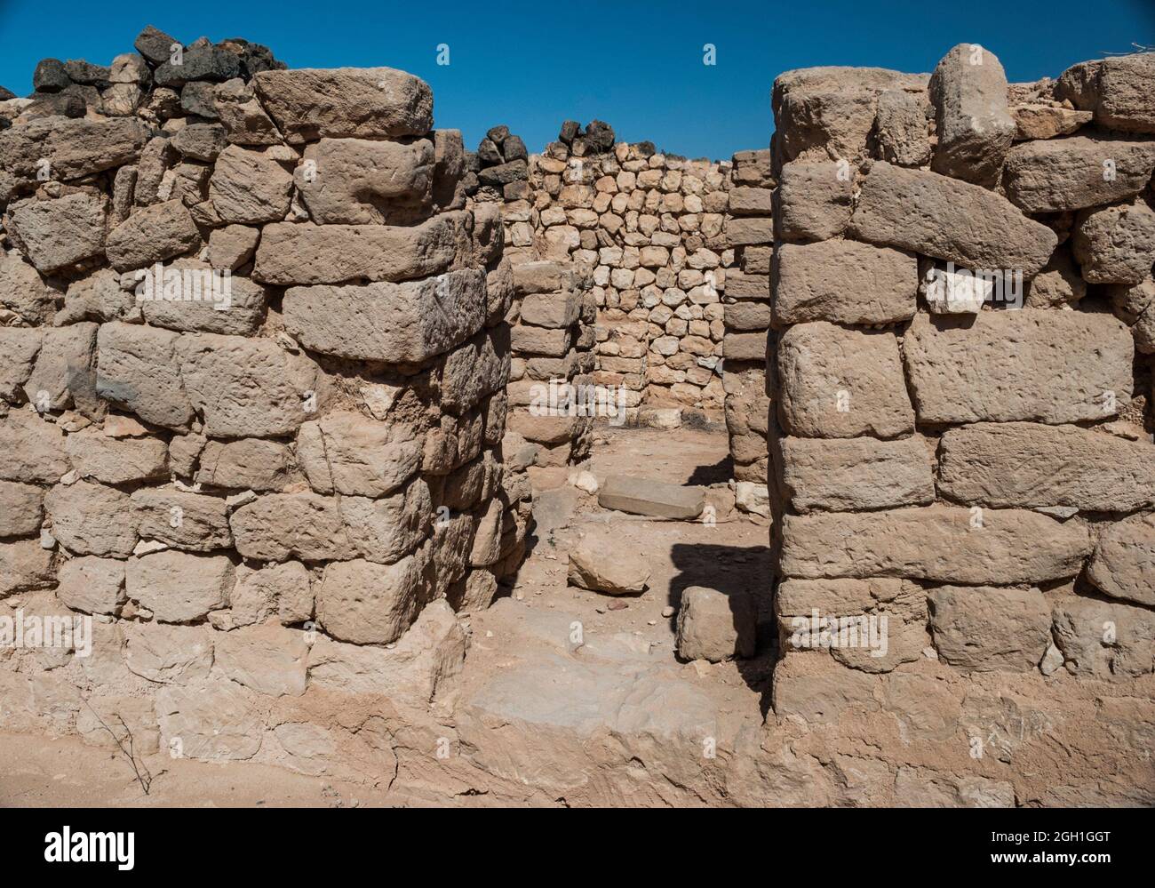 Khor rori hi-res stock photography and images - Alamy