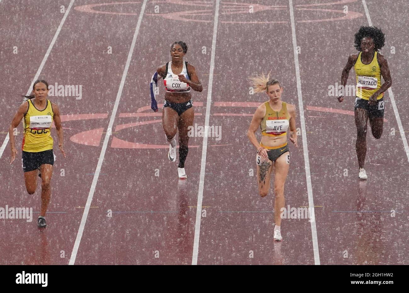 Kadeena cox hi-res stock photography and images - Alamy