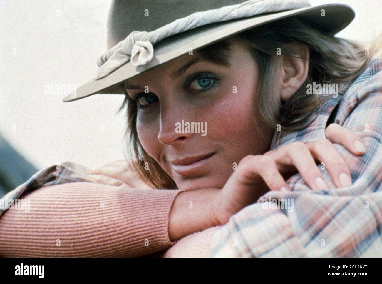 BO DEREK in ORCA (1977), directed by MICHAEL ANDERSON. Credit: DINO DE ...