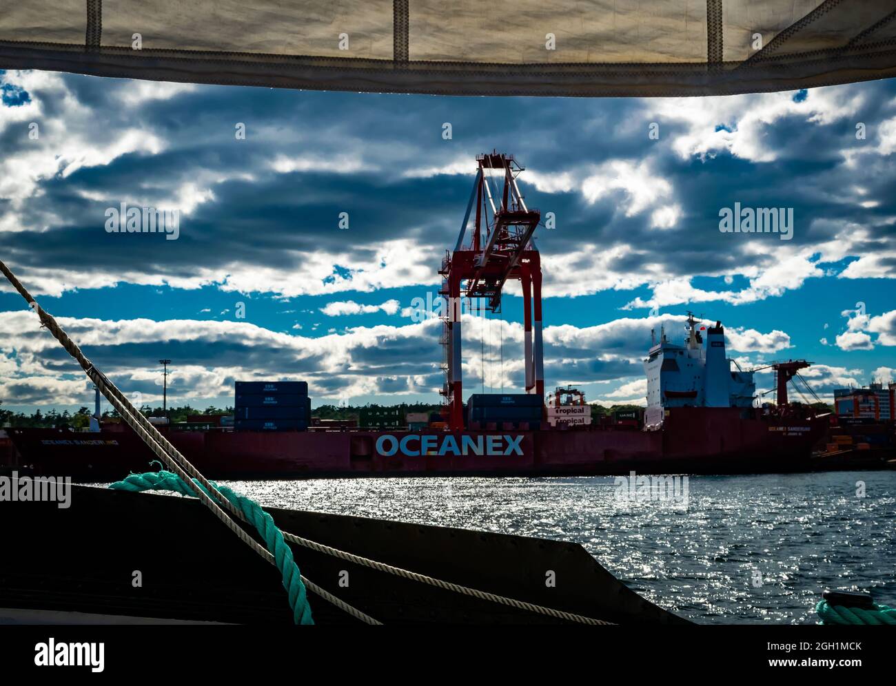 Psa terminal hi-res stock photography and images - Alamy