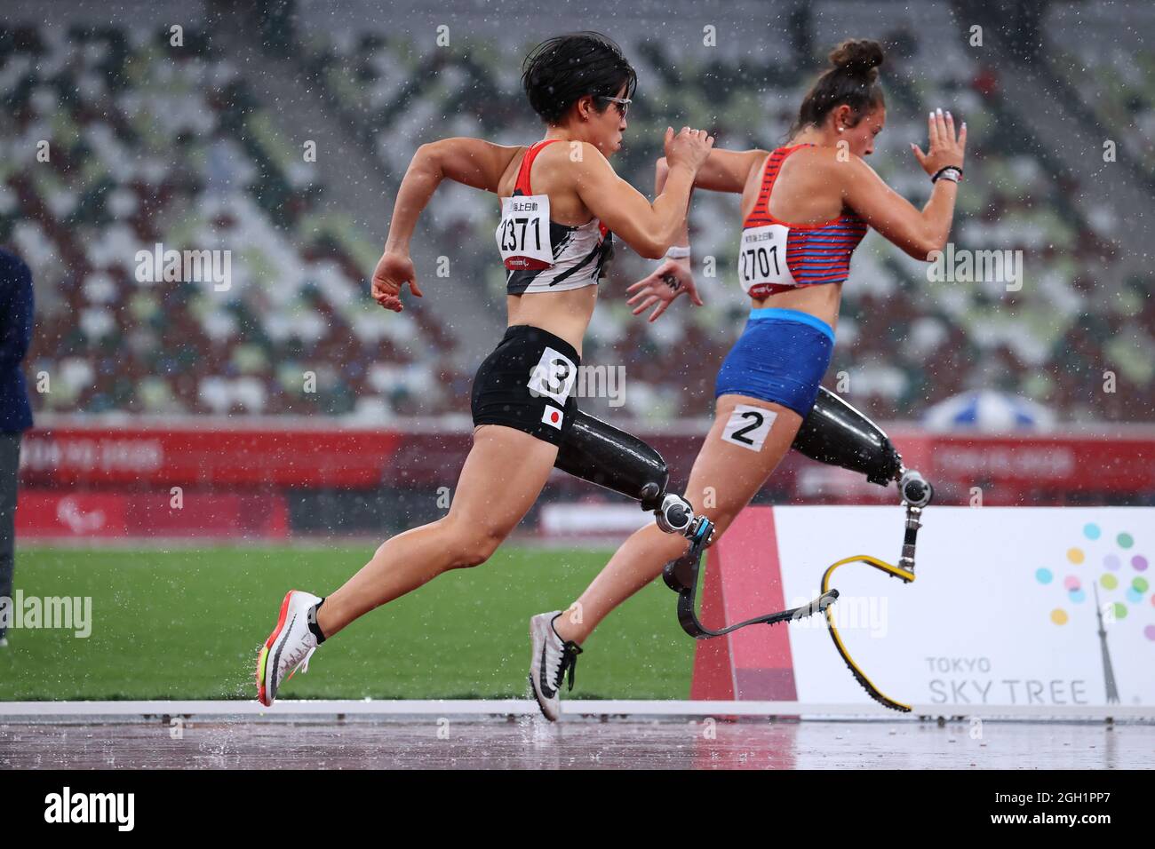 Noelle lambert hi-res stock photography and images - Alamy