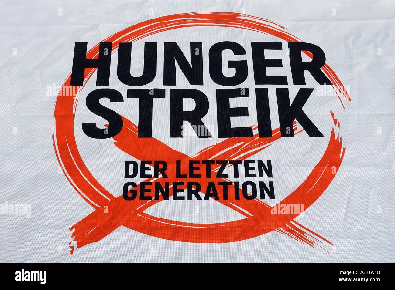 Hunger strike for the climate hi-res stock photography and images - Alamy