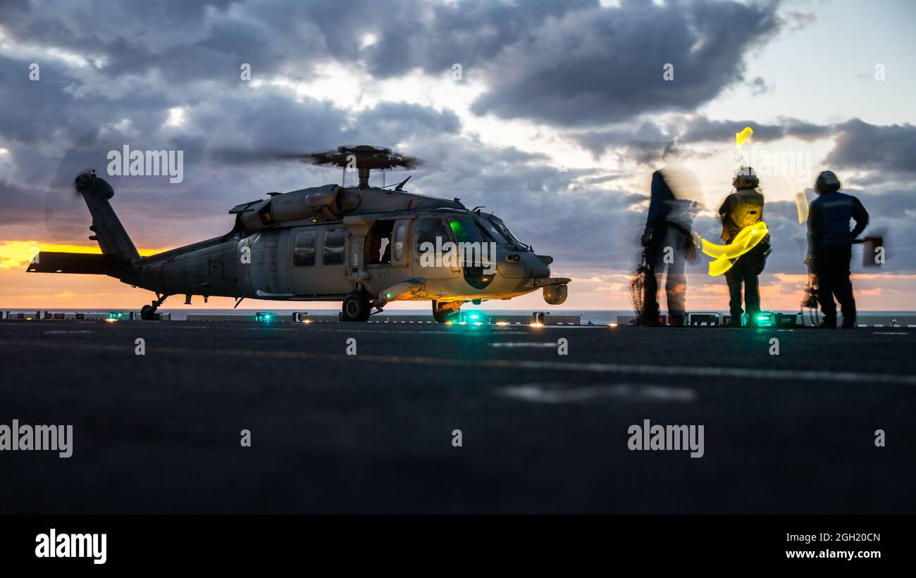 Helicopter sea combat squadron hsc hi-res stock photography and images ...