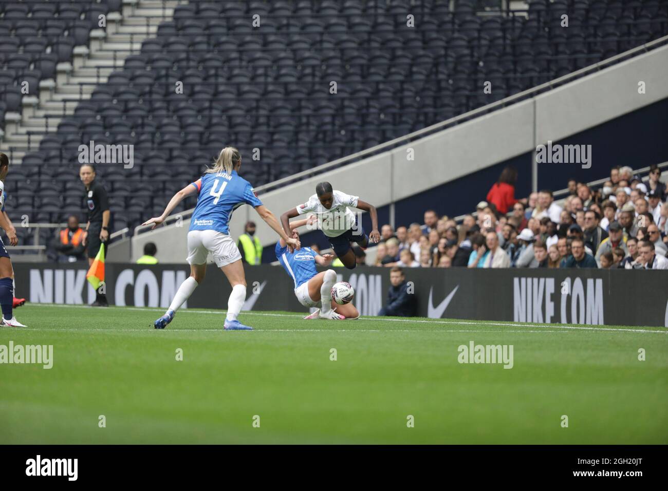 Jessica naz hi-res stock photography and images - Alamy