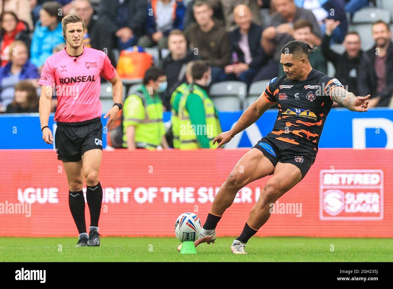 Peter Mata'utia (3) of Castleford Tigers converts his sides try in, on 9/4/2021. (Photo by Mark ...