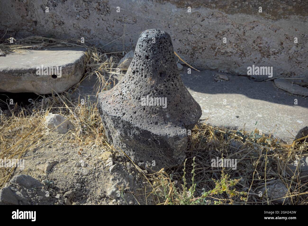 archaeology and history of Sicily ancient carved artifact in the ...