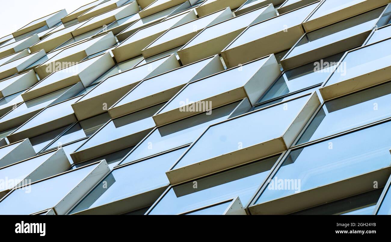 Textured background with metal and glass building wall Stock Photo - Alamy