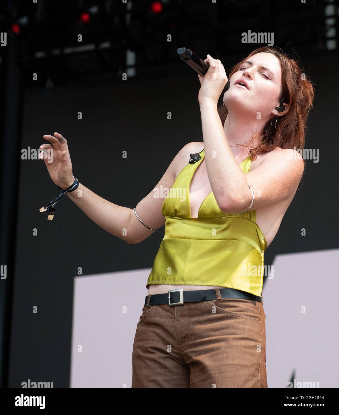 Napa, USA. 03rd Sep, 2021. Katie Gavin of MUNA performs at the 2021 ...
