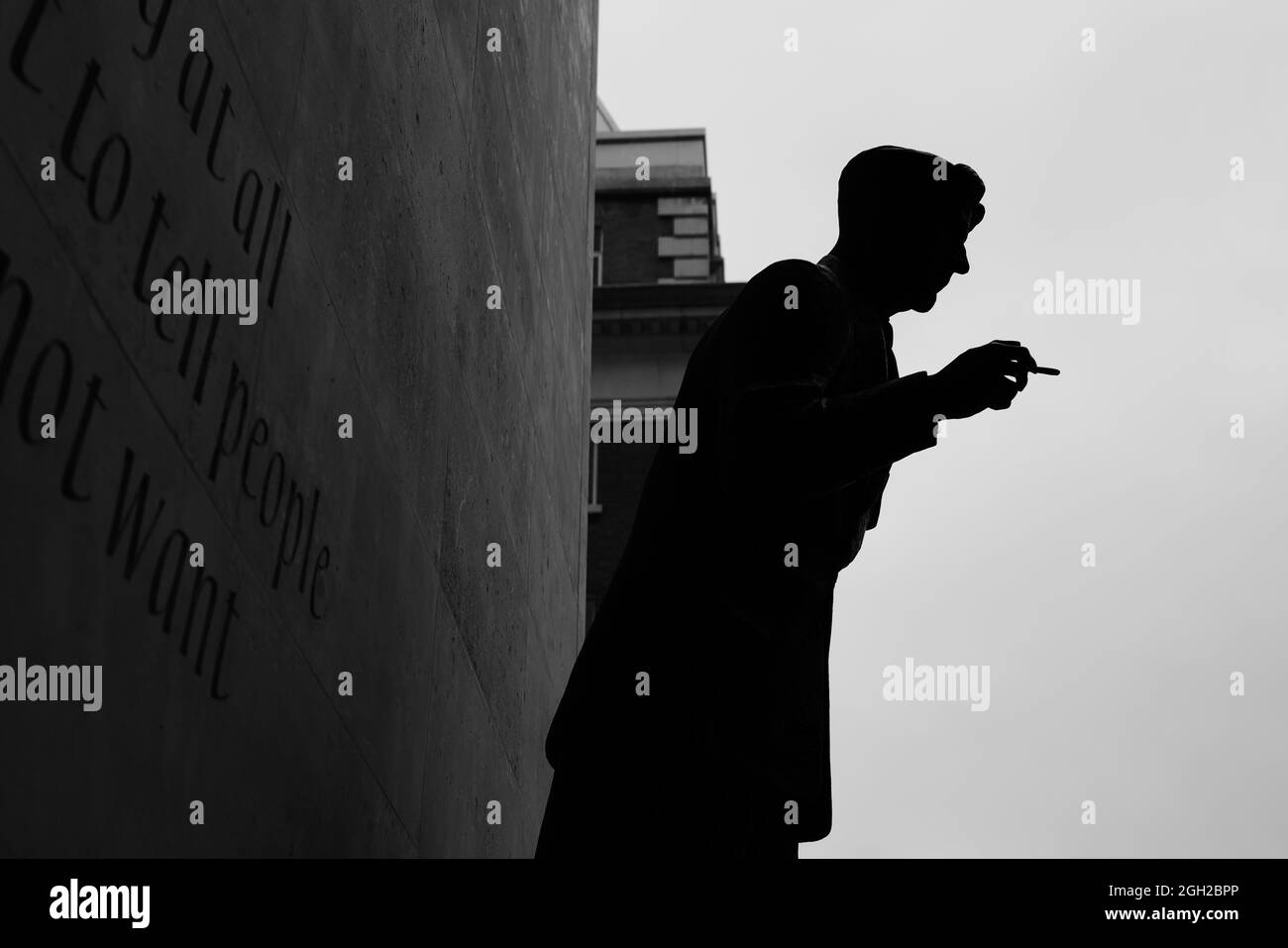 George Orwell Statue Stock Photo - Alamy