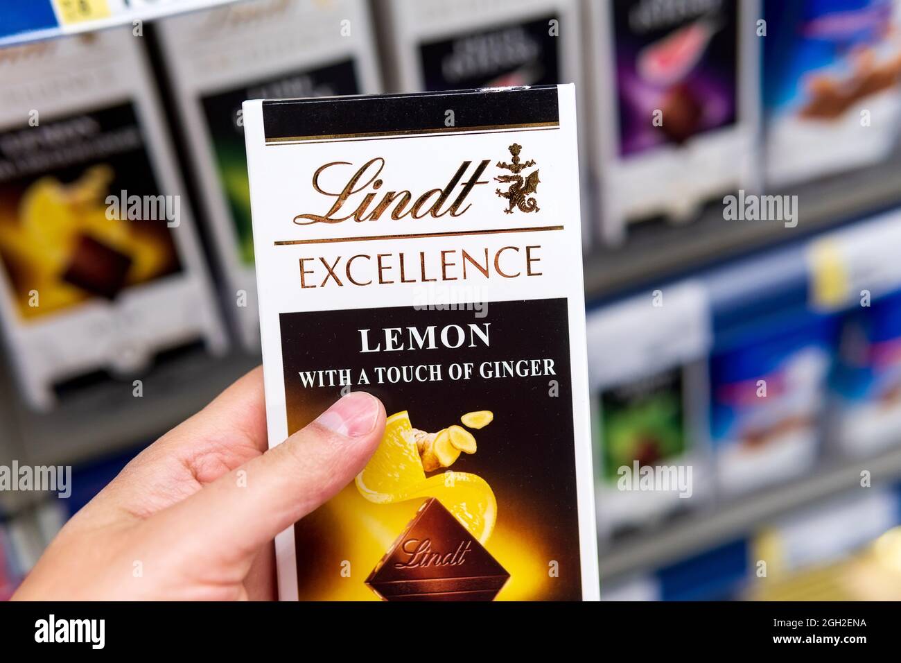 Lindt excellence hi-res stock photography and images - Alamy