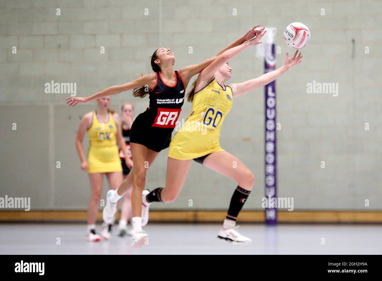 Netball Team School High Resolution Stock Photography and Images - Alamy