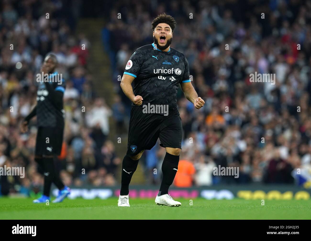 Big zuu soccer aid hi-res stock photography and images - Alamy
