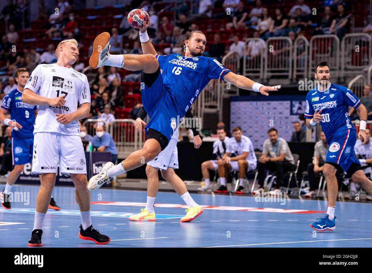 Duesseldorf, Germany. 04th Sep, 2021. Handball: DHB Supercup, THW Kiel ...