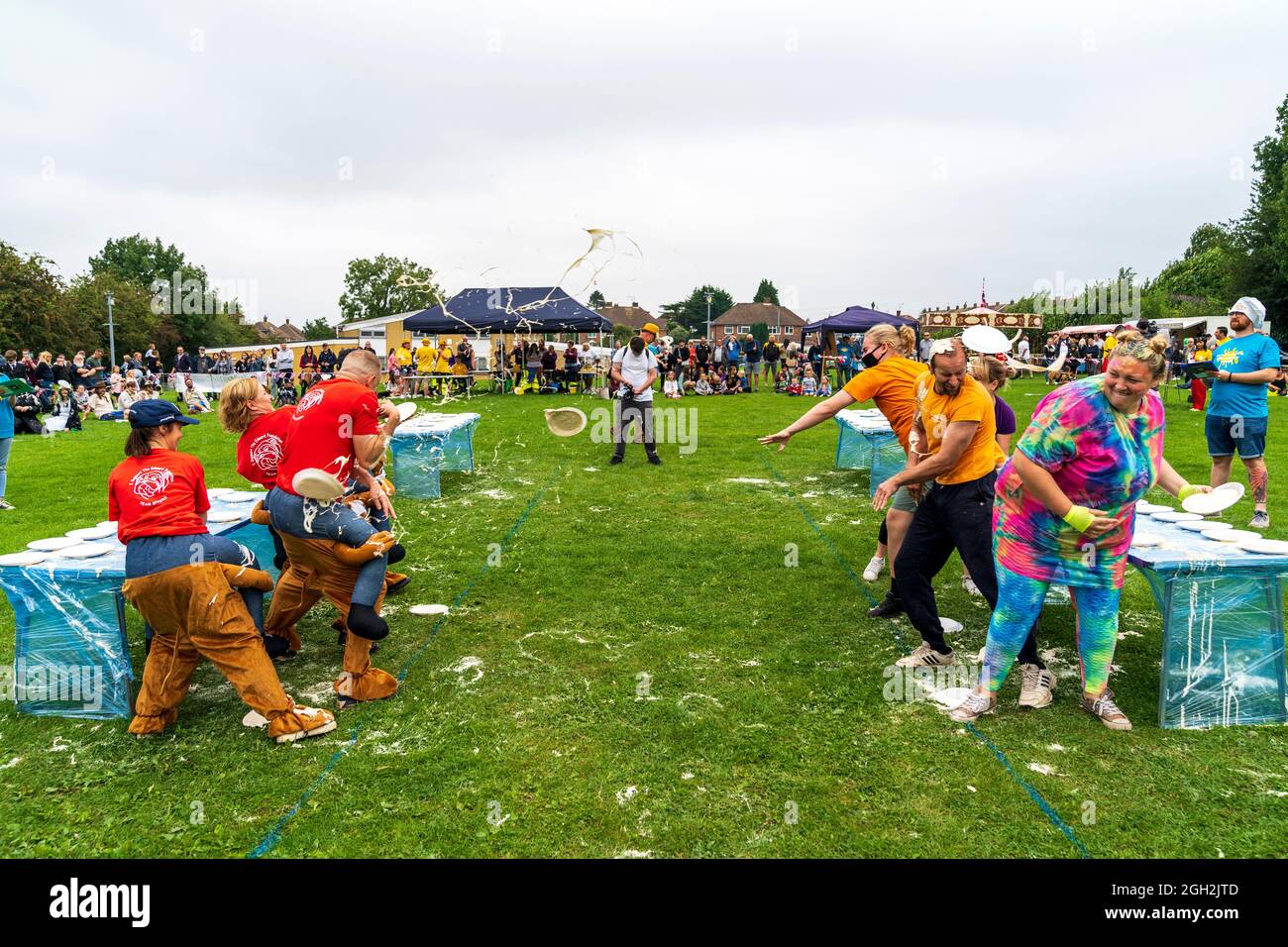 Custard pie fight hi-res stock photography and images - Alamy