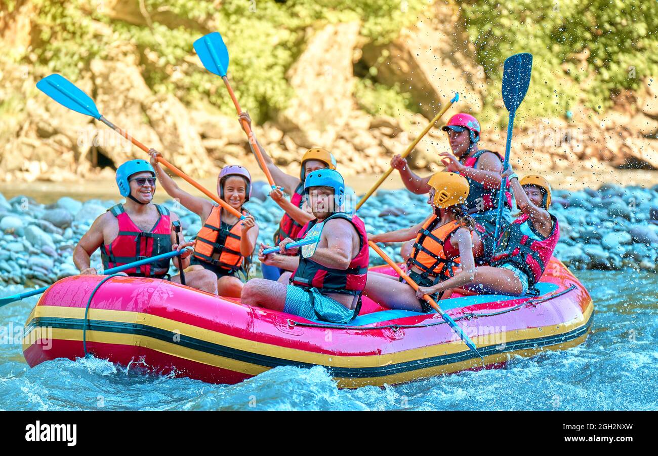 Rafting hi-res stock photography and images - Alamy