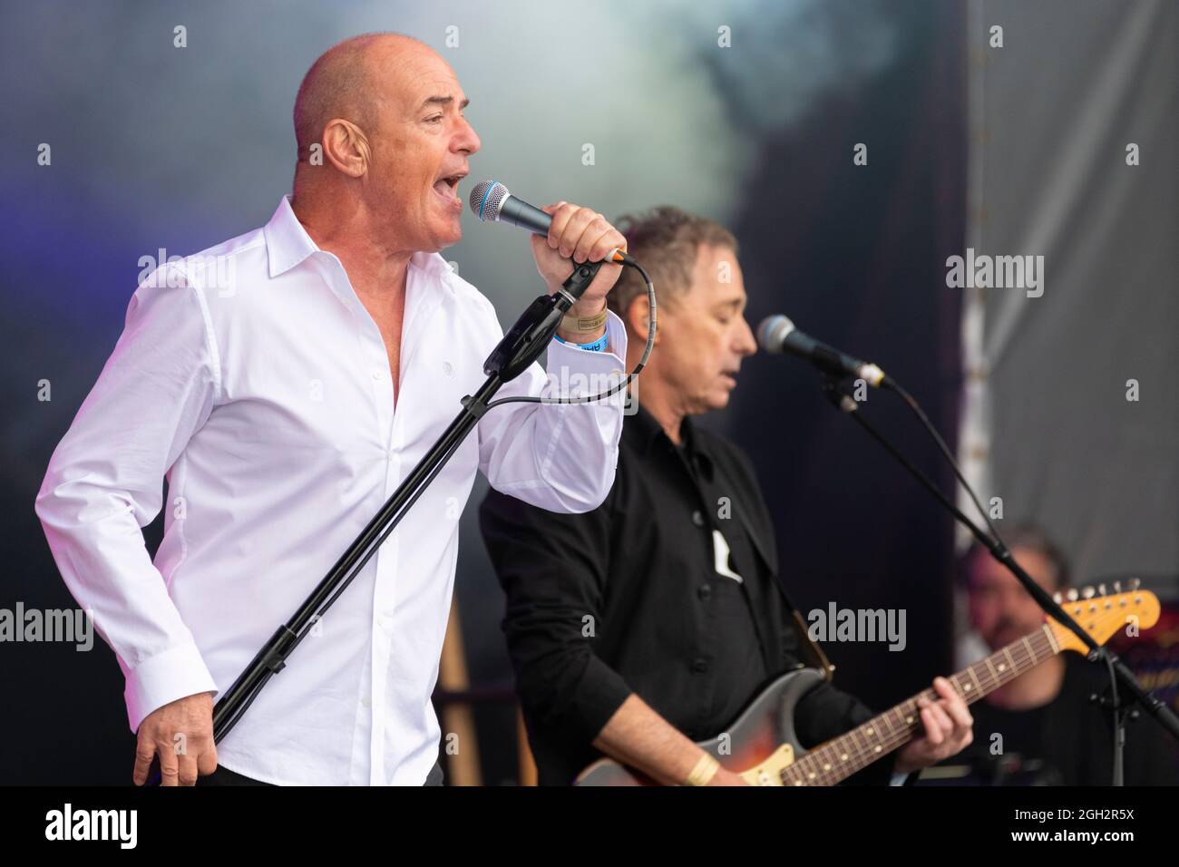 Peter Cox and Richard Drummie, Go West Stock Photo - Alamy