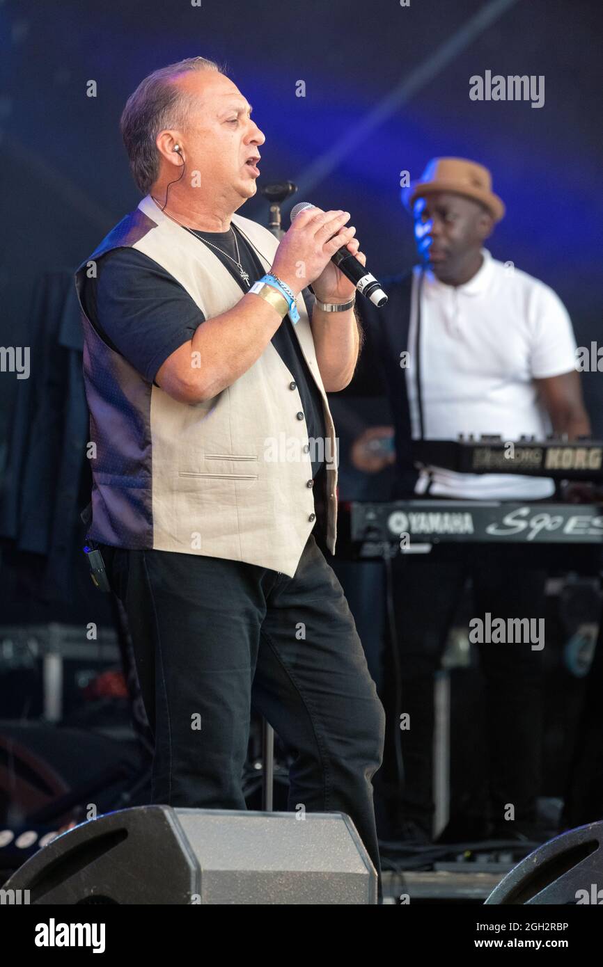 Andy kyriacou hi-res stock photography and images - Alamy