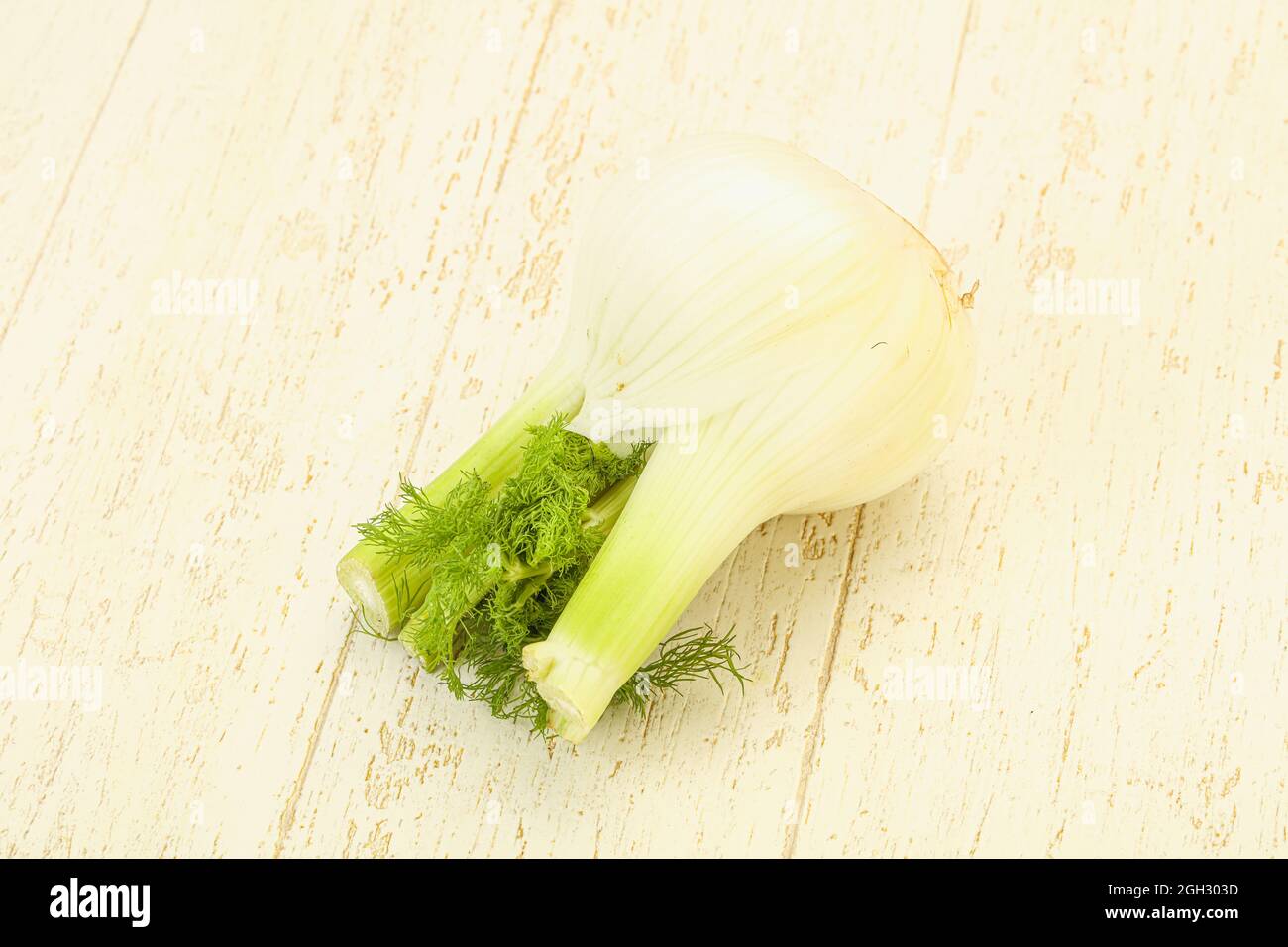 Organic vegan food - fennel root for cooking Stock Photo - Alamy
