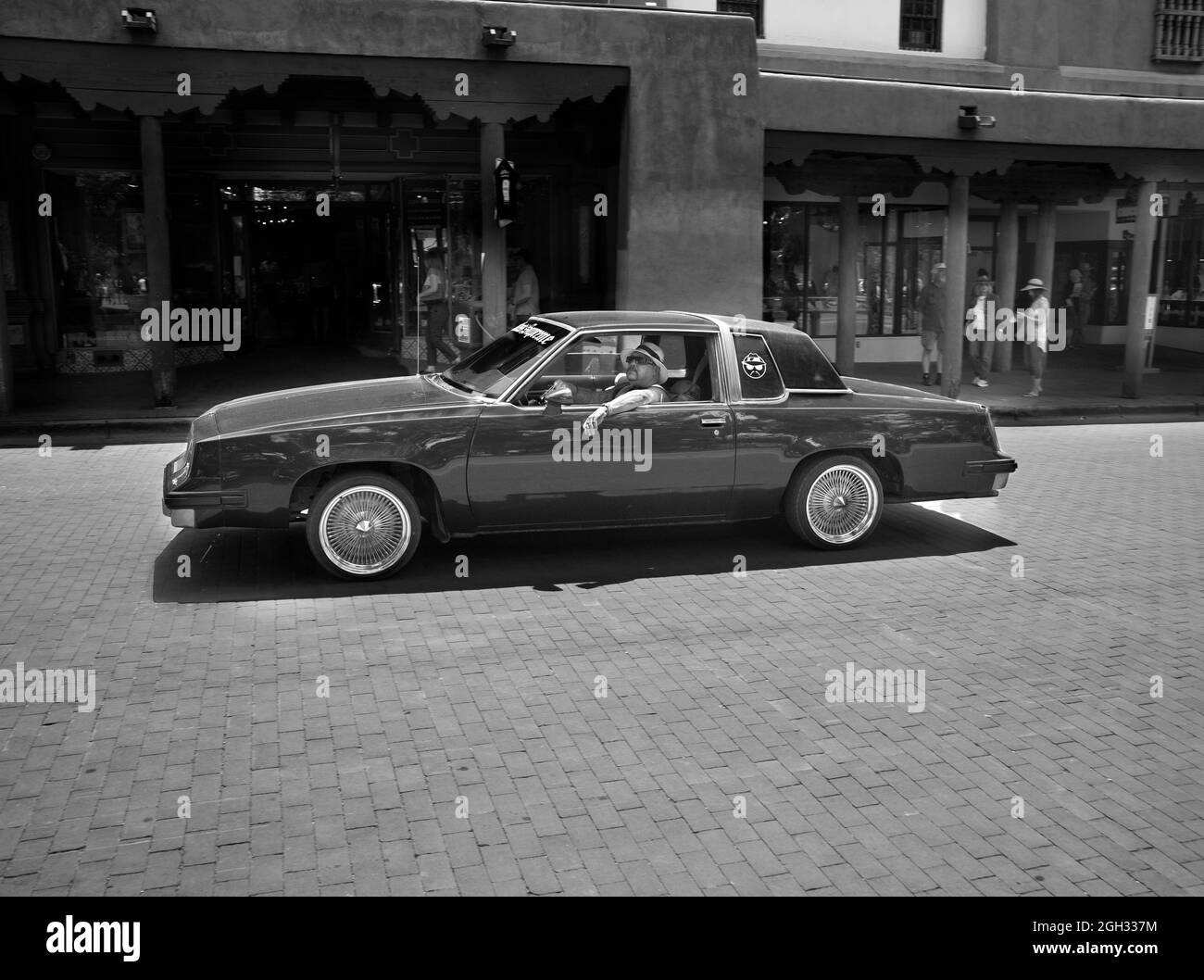 Lowrider car hi-res stock photography and images - Alamy