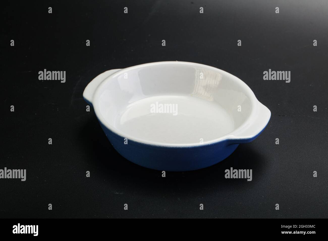 Color empty bowl for kitchen isolated Stock Photo - Alamy