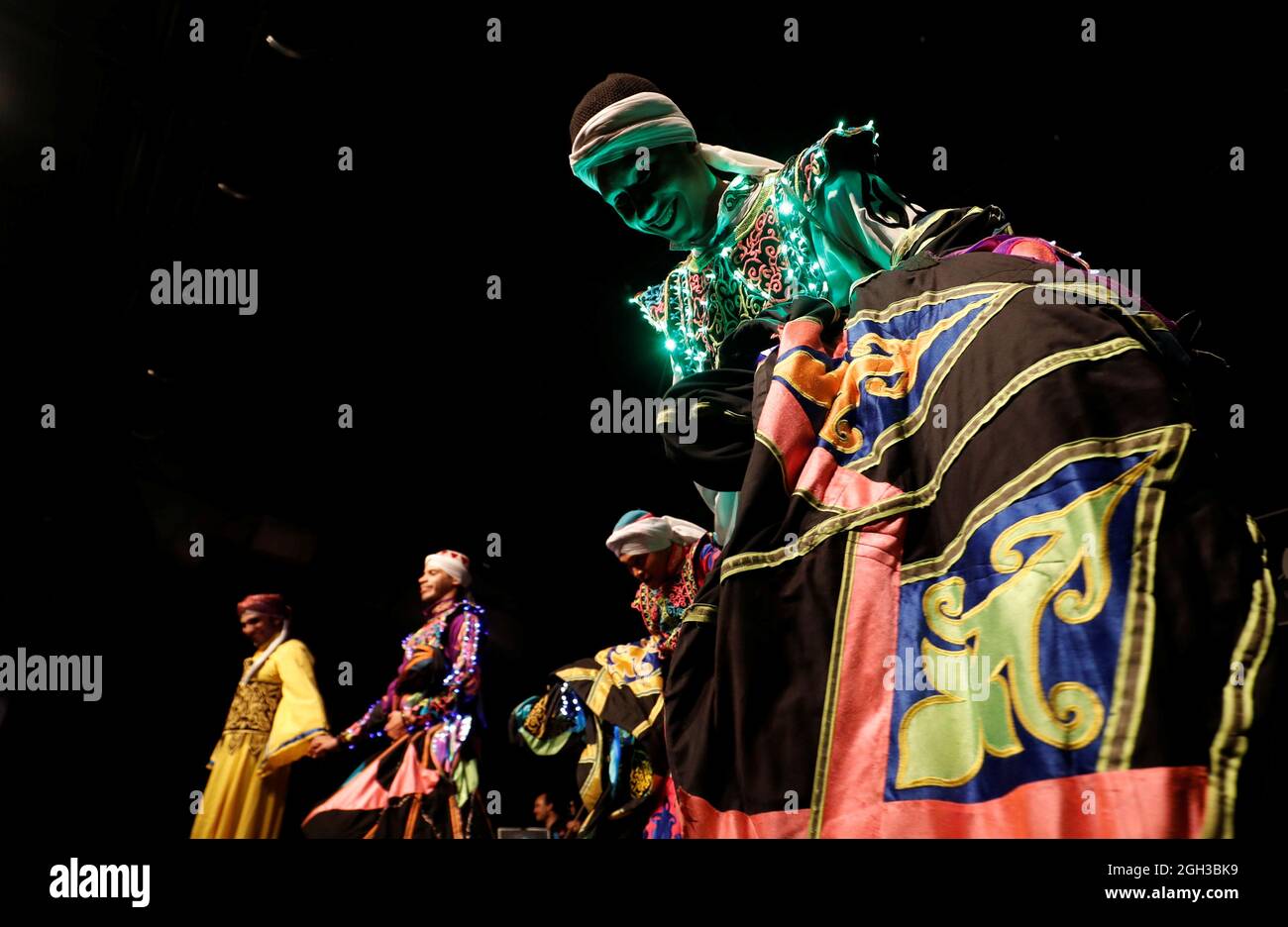 Cairo the tanoura dancers hi-res stock photography and images - Alamy