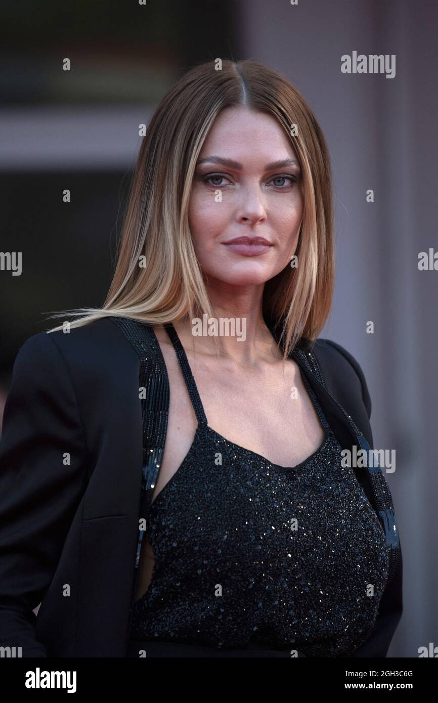 Caroline Receveur attending the Competencia Oficial Premiere as part of ...