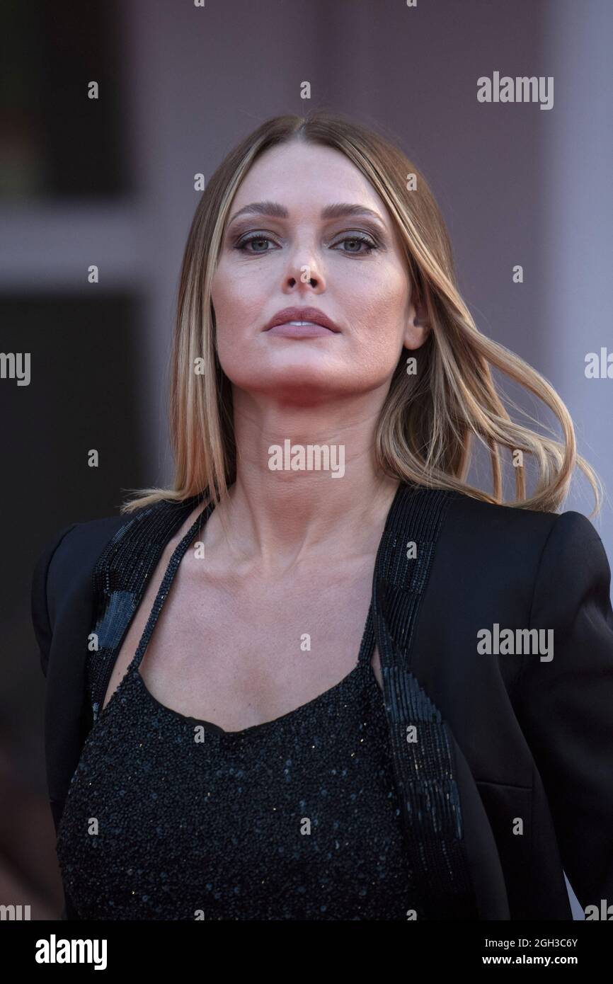 Caroline Receveur attending the Competencia Oficial Premiere as part of ...