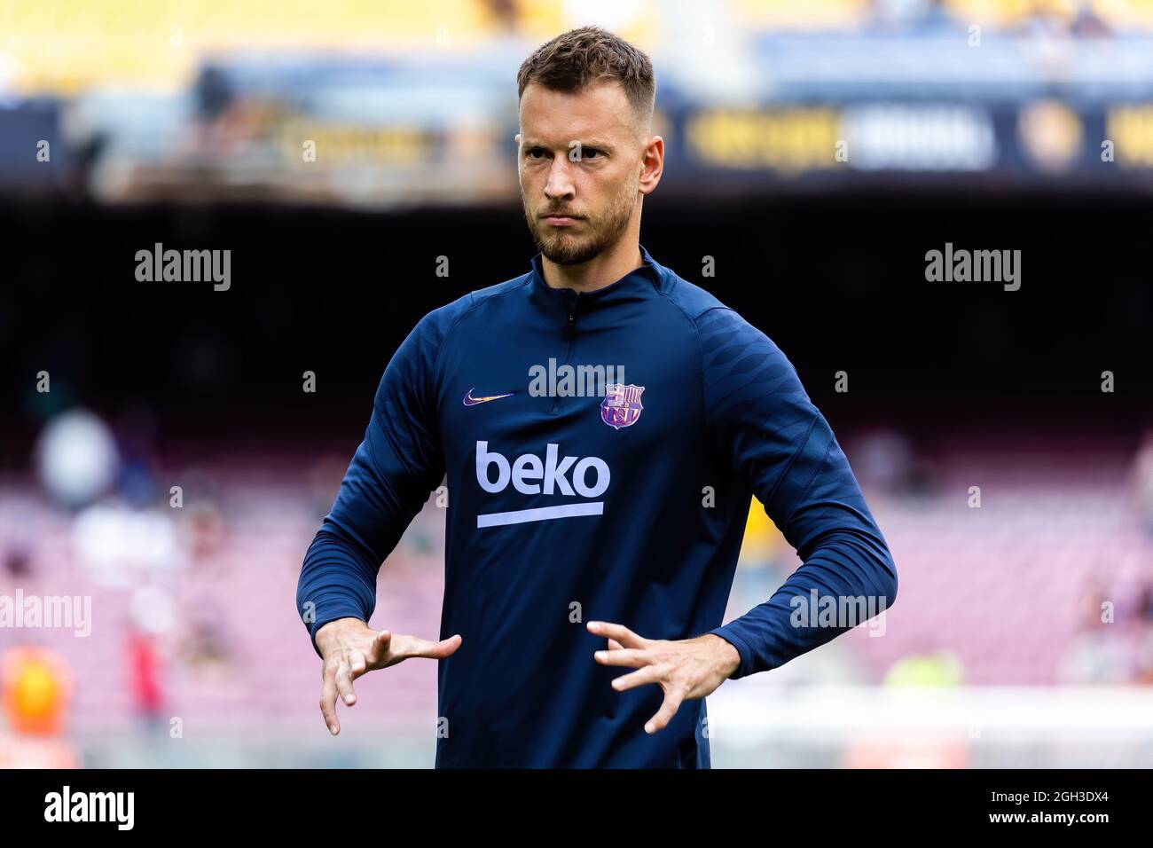 BARCELONA - AUG 29: The goalkeeper Neto during the La Liga match ...