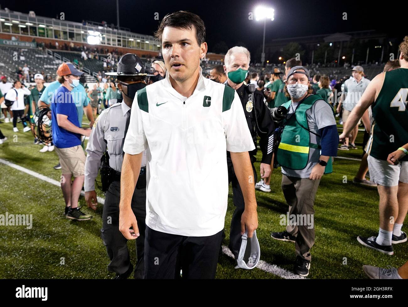 Charlotte, North Carolina, USA. 4th Sep, 2021. Charlotte 49ers head ...