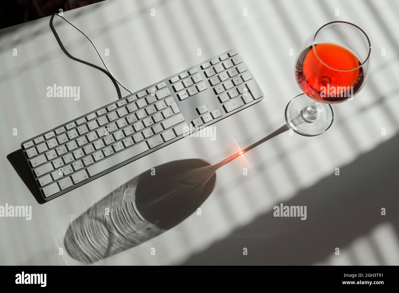 Goblet red wine keyboard hi-res stock photography and images - Alamy