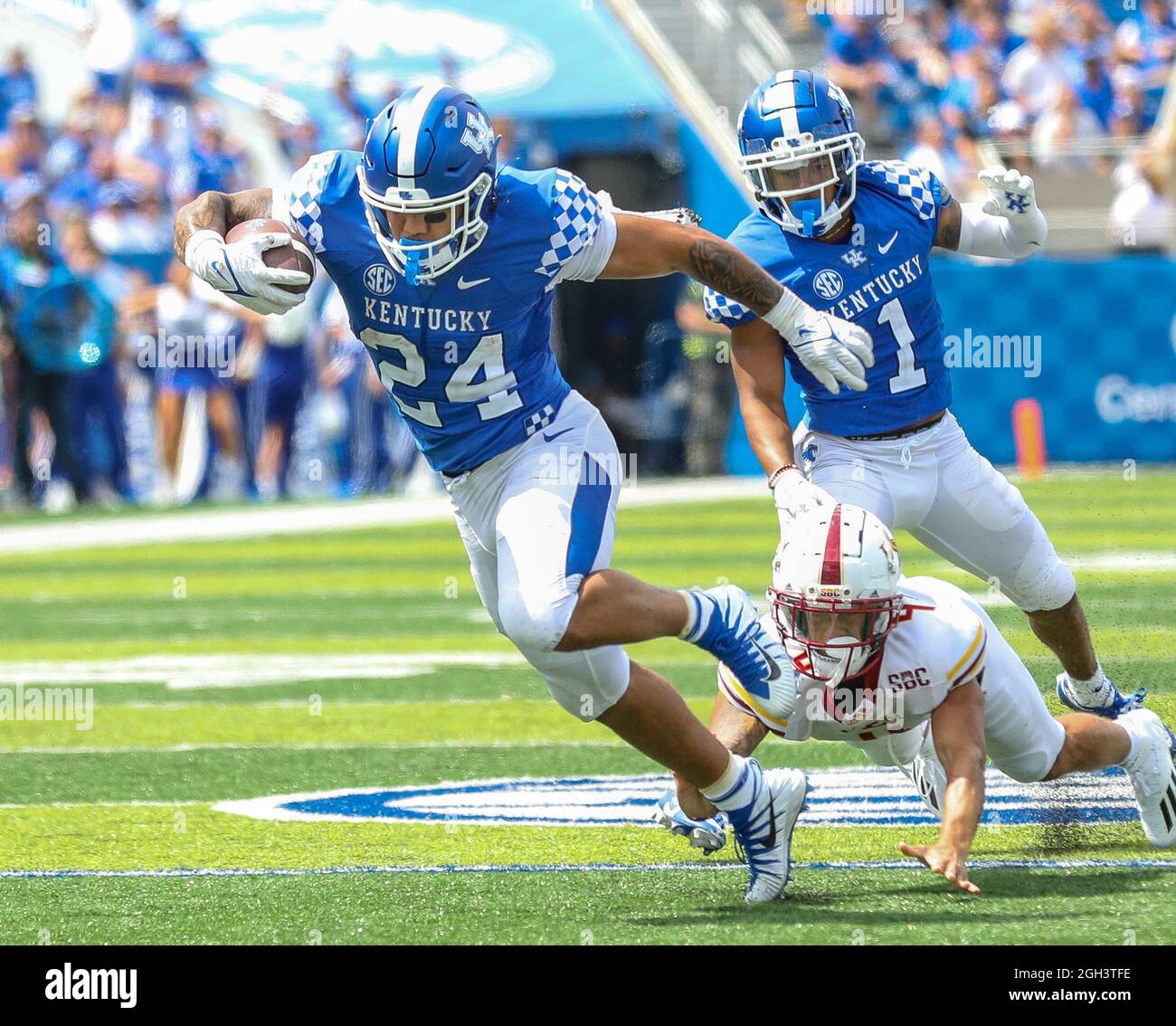 Chris rodriguez jr hi-res stock photography and images - Alamy