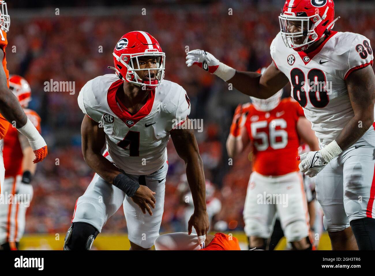 September 4, 2021: Georgia Bulldogs linebacker Nolan Smith (4) sacks ...