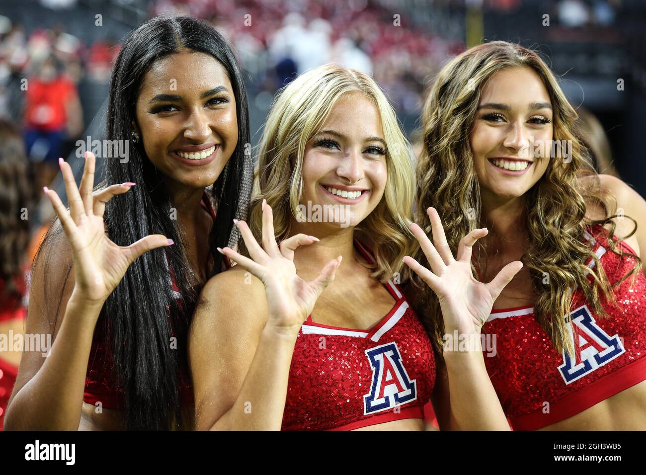 Las Vegas, NV, USA. 04th Sep, 2021. Arizona Wildcats cheerleaders pose ...