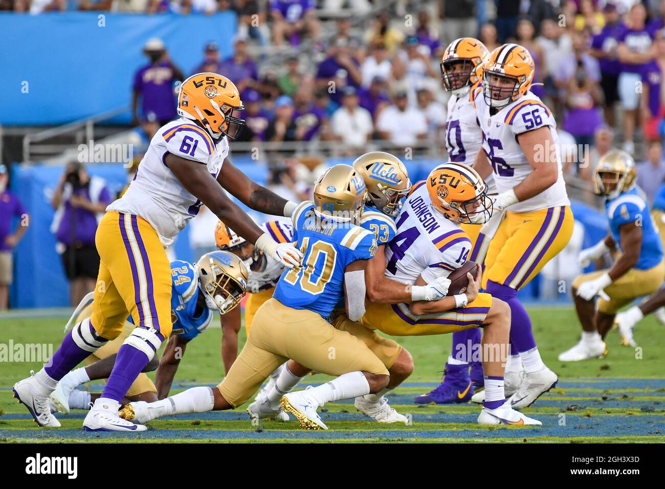Pasadena, CA. 4th Sep, 2021. LSU Tigers quarterback Max Johnson #14 is ...