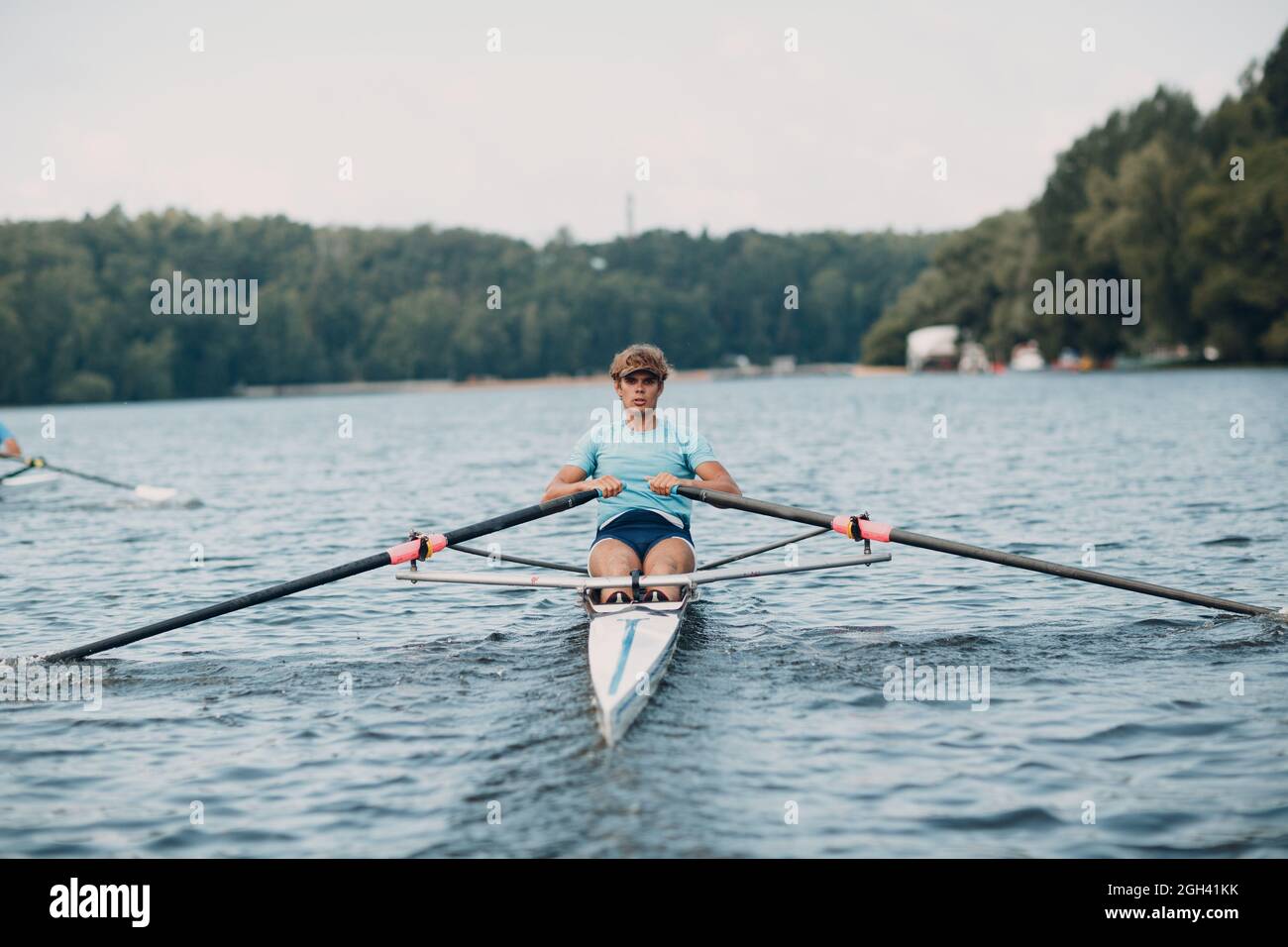 Male man rower rowing single hi-res stock photography and images - Alamy