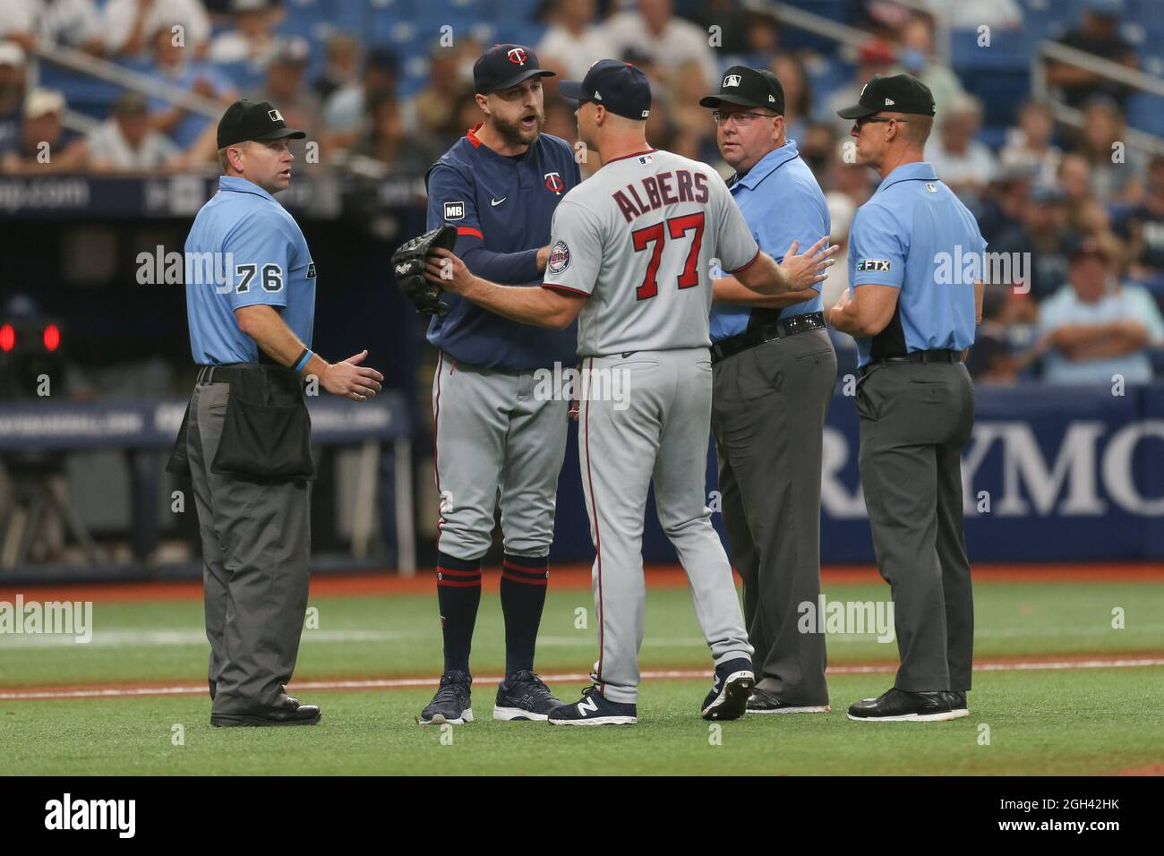 Andrew albers hi-res stock photography and images - Alamy