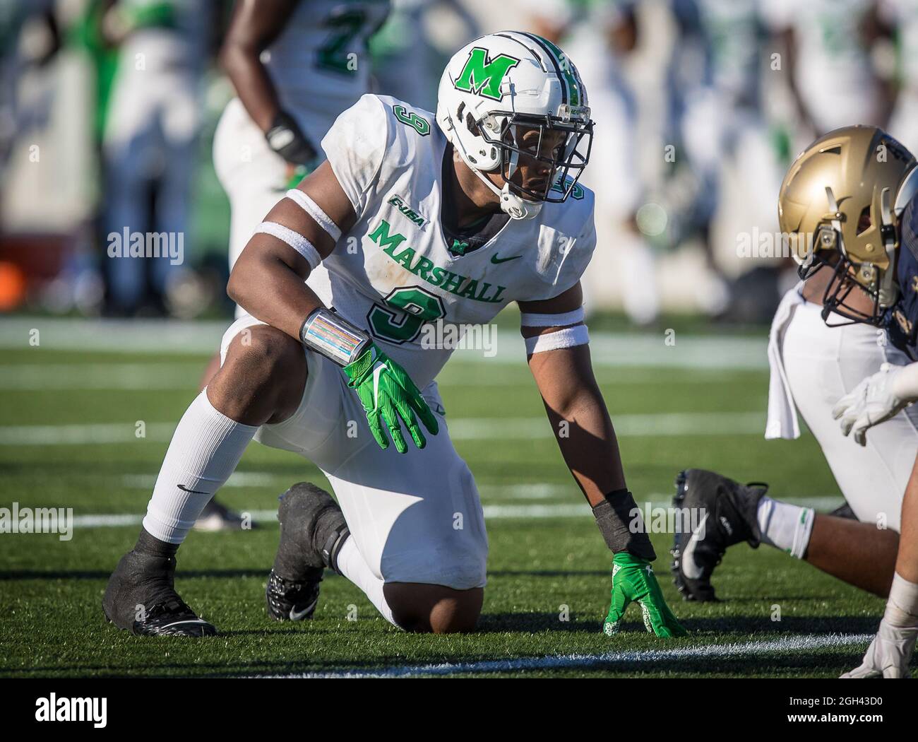 September 4, 2021: Marshall Thundering Herd defensive lineman Jamare ...