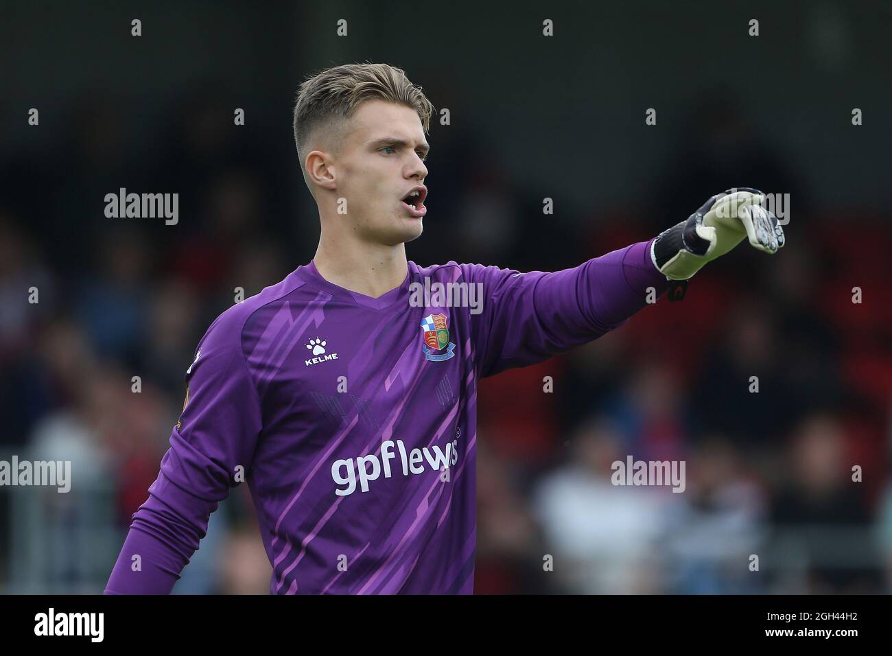 George Wickens of Wealdstone during Dagenham & Redbridge vs Wealdstone ...