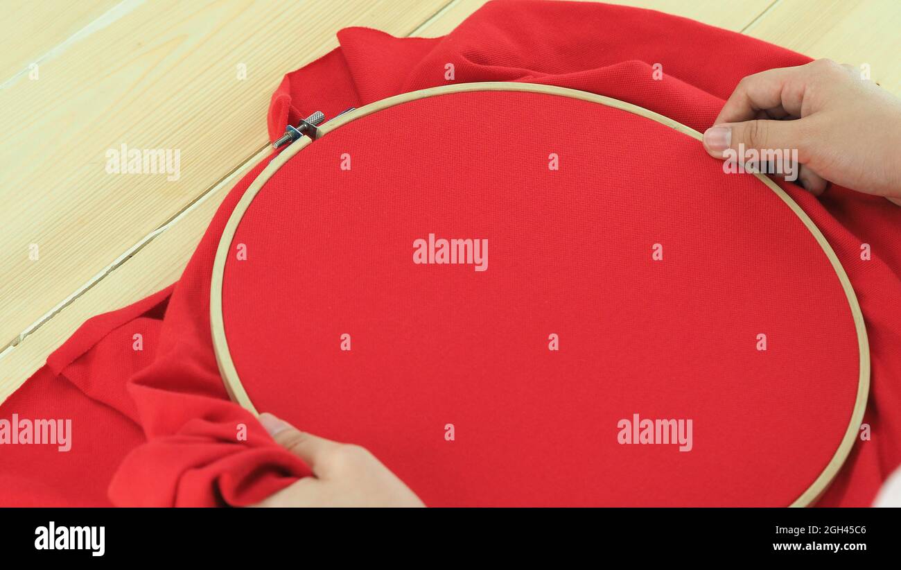 Needle sew hi-res stock photography and images - Alamy