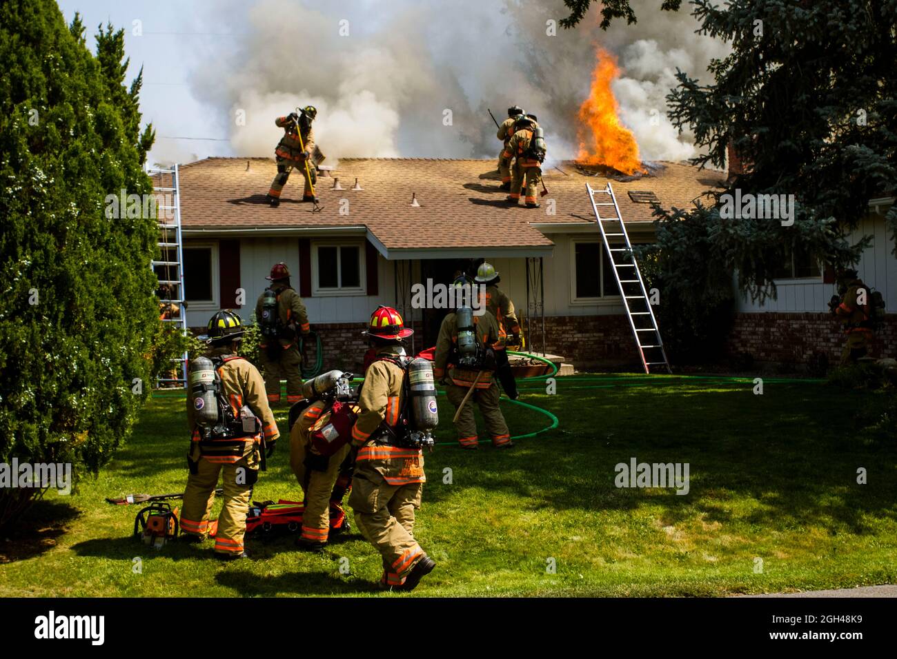 Damaged vent hi-res stock photography and images - Alamy