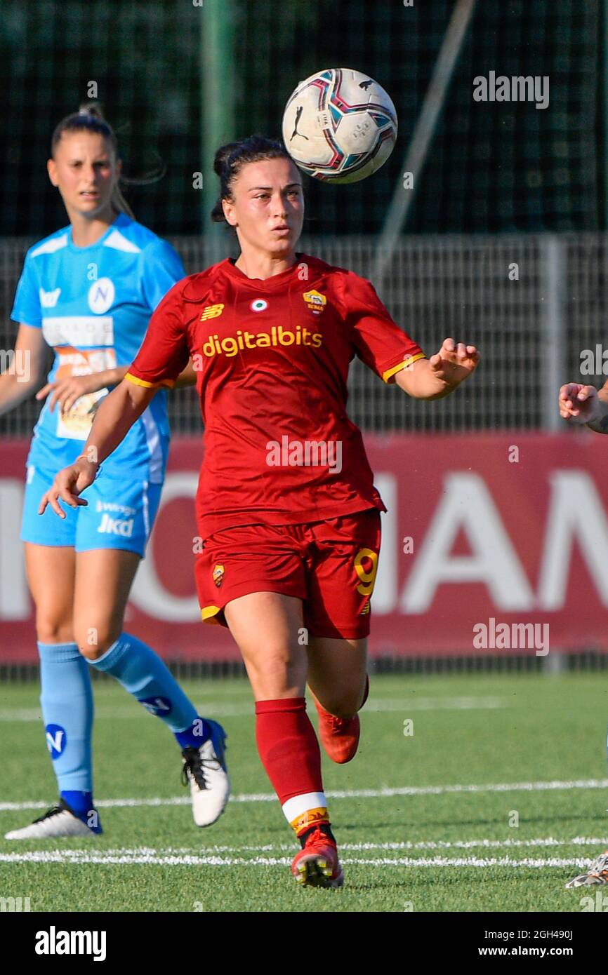 Valeria Pirone of AS Roma Women in action during the Italian Football ...