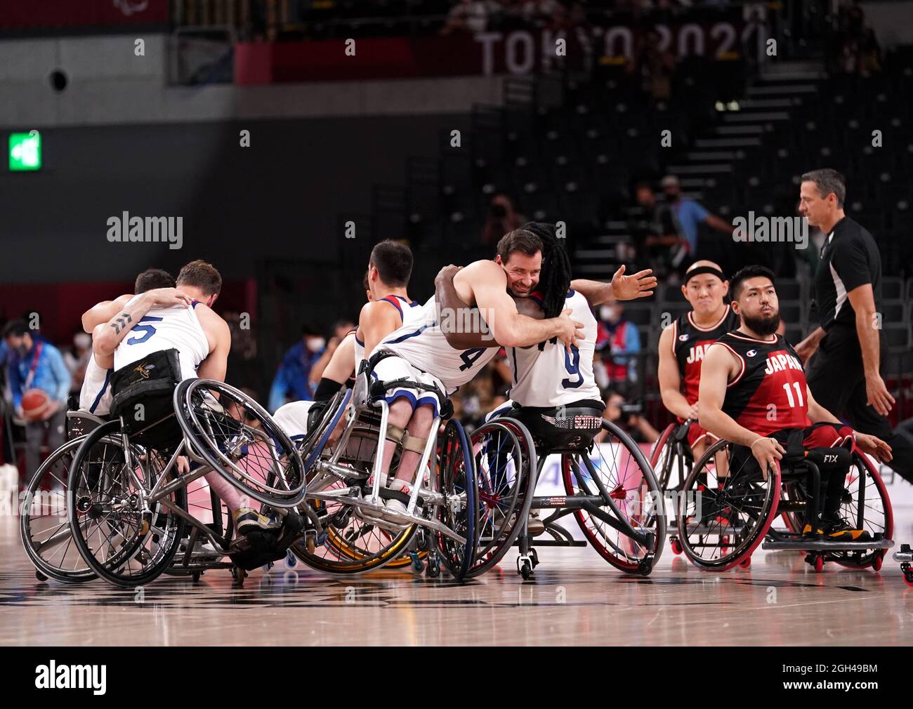 USA's Joshua Turek and Matt Scott celebrate victory in the Men's ...