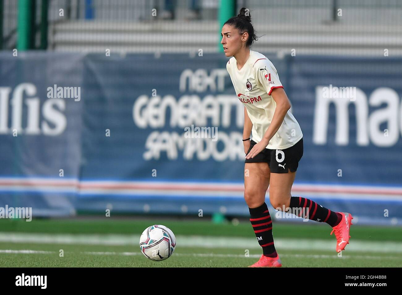 Laura fusetti hi-res stock photography and images - Alamy