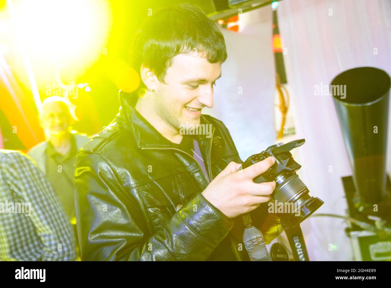 Glamorous nightlife hi-res stock photography and images - Alamy