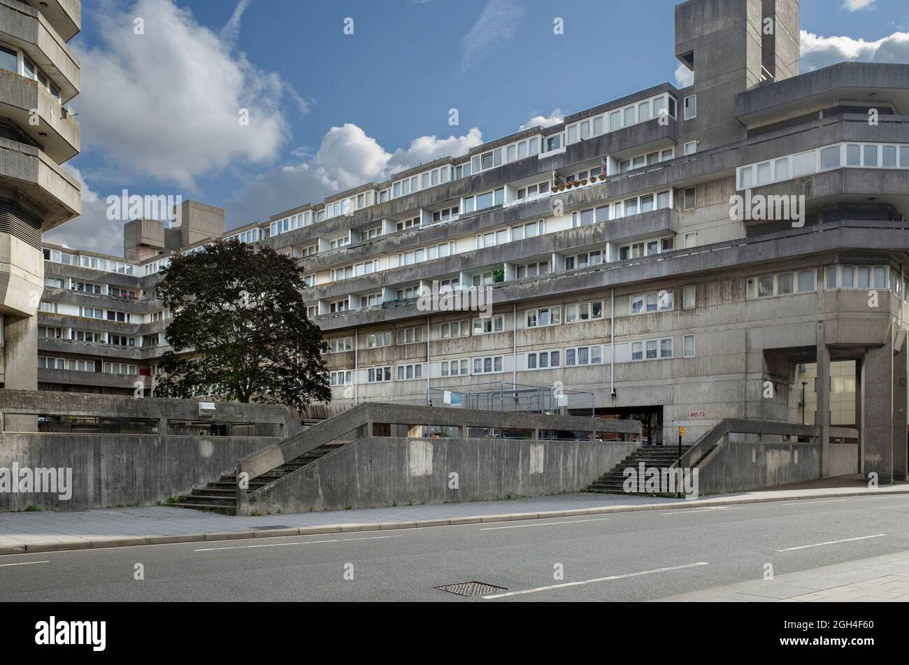 Brutalist architecture at Wyndham Court Southampton by Lyons Israel ...