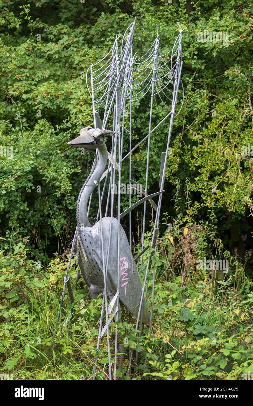 Heron statue in Sankey Valley Park, Warrington Stock Photo - Alamy